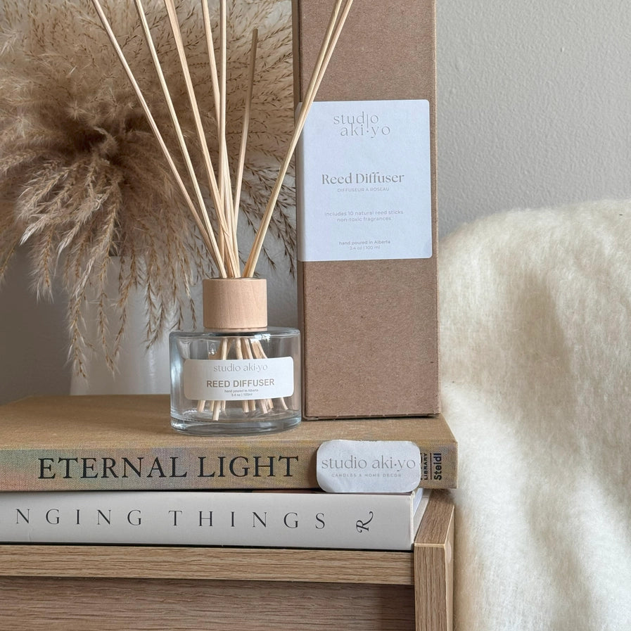 Vanilla + Black Raspberry Reed Diffuser – Distractions Clothing